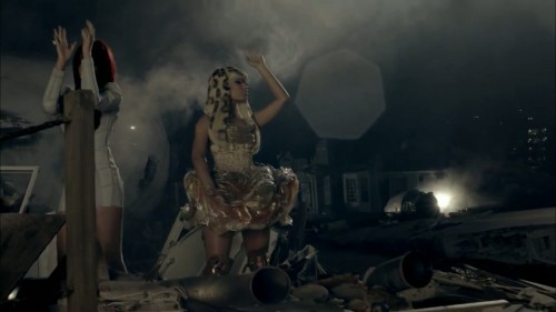 Nicki Minaj feat. Rihanna – “Fly” Lyrics // The Hype Factor