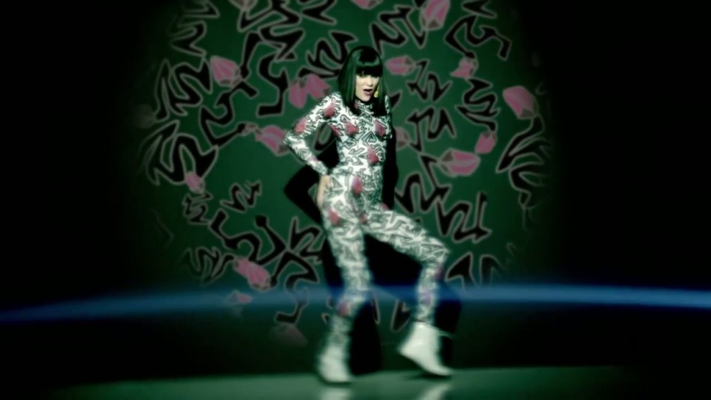 Jessie J – “Domino” Lyrics // The Hype Factor