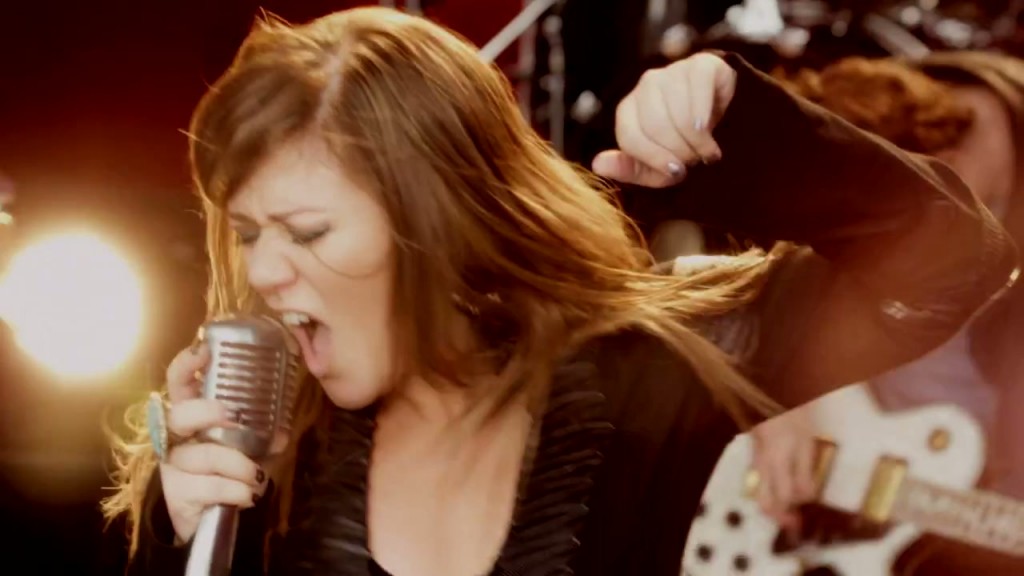 Kelly Clarkson – Stronger (What Doesn’t Kill You) Music Video Lyrics ...